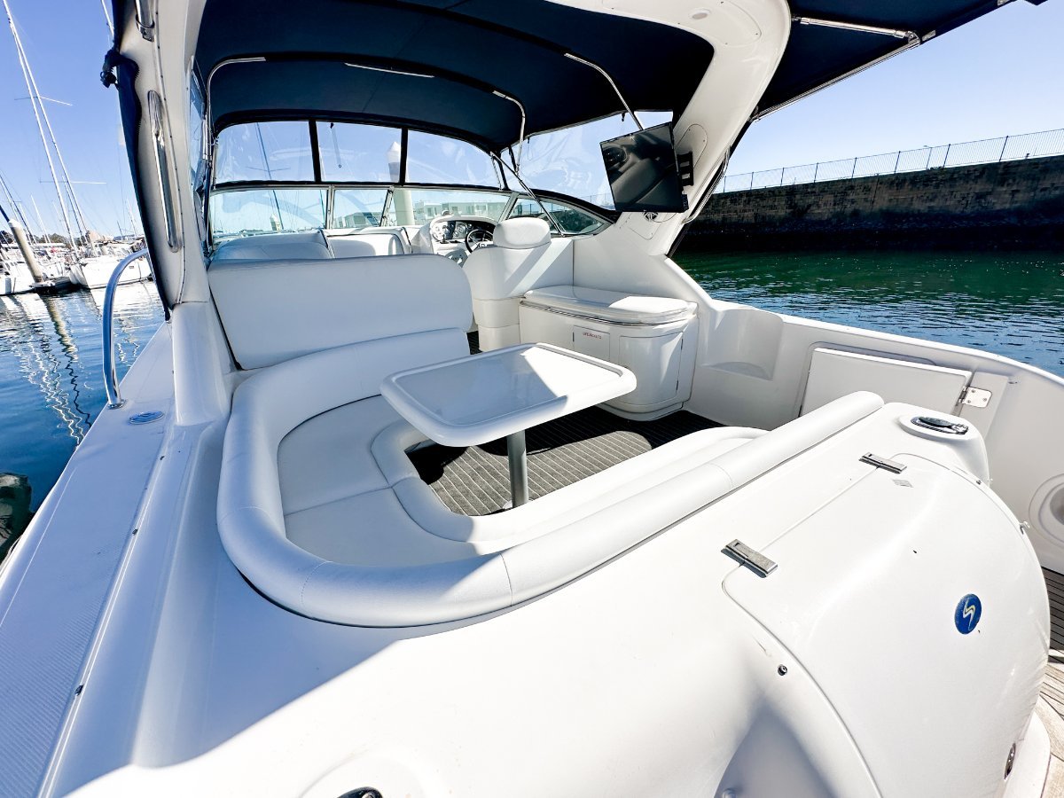 Sunrunner 3700le: Power Boats | Boats Online for Sale | Fibreglass/grp ...