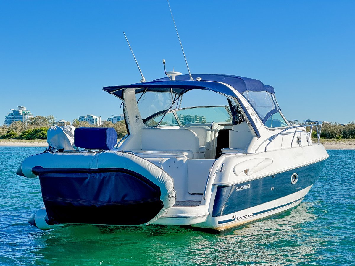 Sunrunner 3700le: Power Boats | Boats Online for Sale | Fibreglass/grp ...
