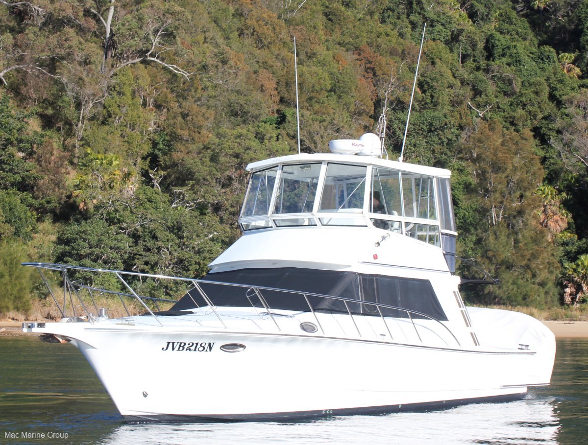 Used Dominator 40 Flybridge Dominator Mould, Modified For Custom Build ...