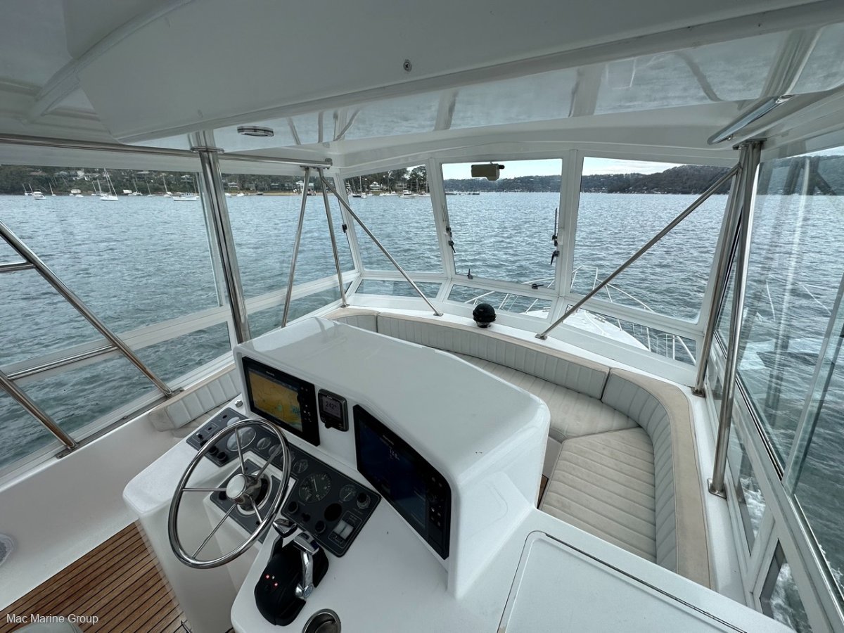 Used Dominator 40 Flybridge Dominator Mould, Modified For Custom Build ...