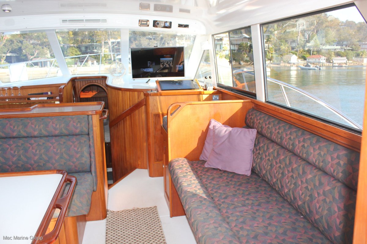 Used Dominator 40 Flybridge Dominator Mould, Modified For Custom Build ...