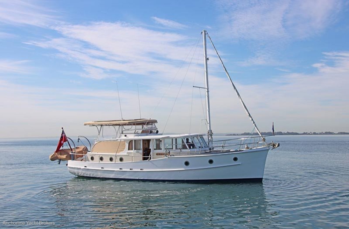 Clem Masters 44' Command Bridge Motor Cruiser: Power Boats | Boats ...