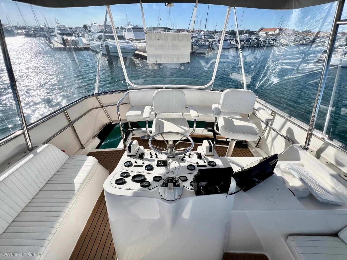 Used Thomascraft 40 Flybridge Big Volume Family Cruiser! for Sale ...