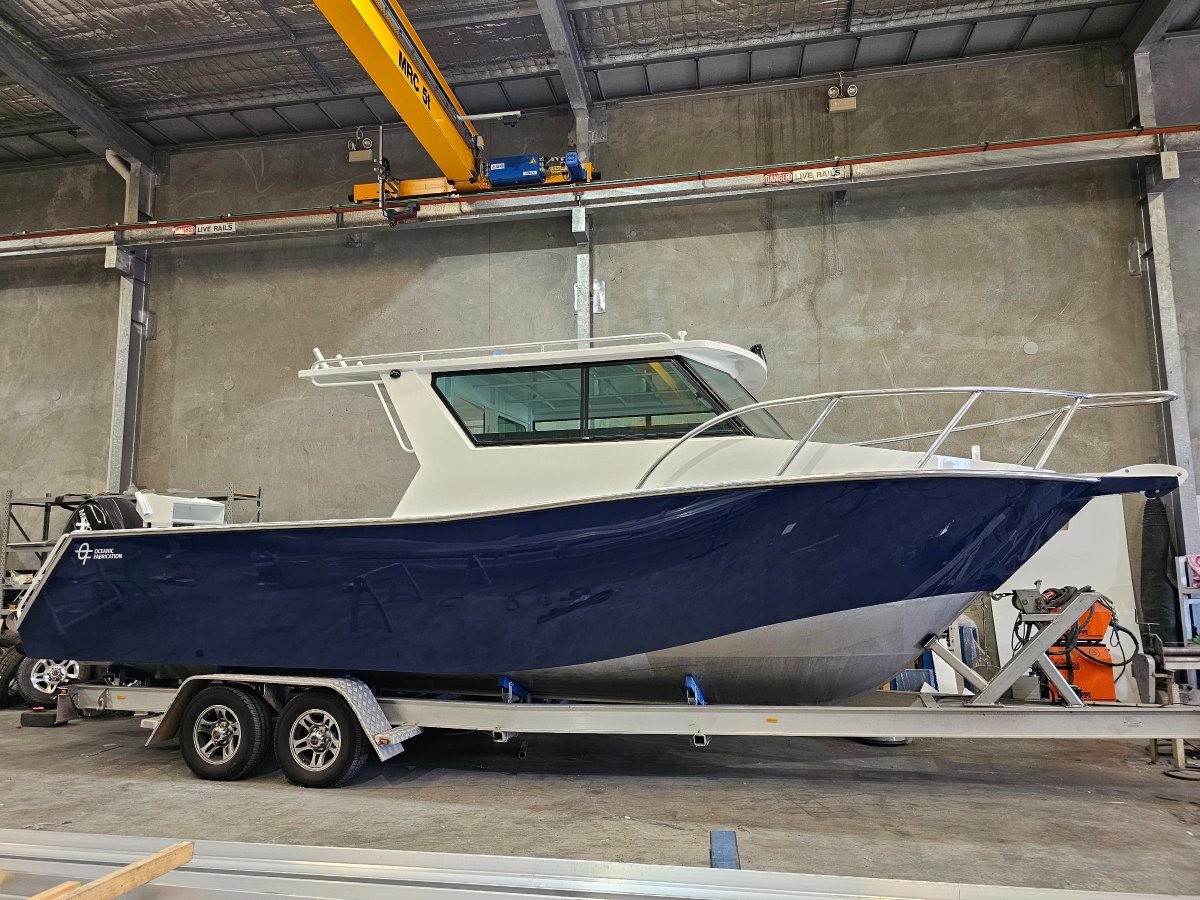 Oceanic Fabrication 8.2 Enclosed Cab: Power Boats | Boats Online for ...