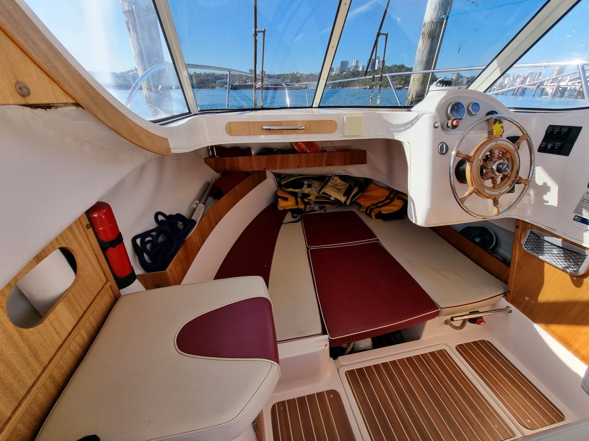 Arvor 230AS For Sale | Hallett Boat Brokers