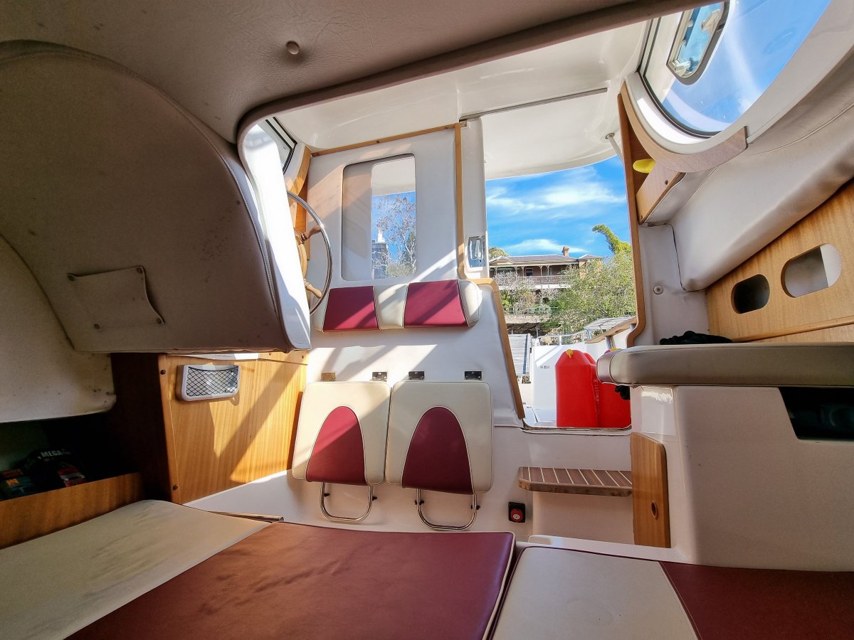 Arvor 230AS For Sale | Hallett Boat Brokers
