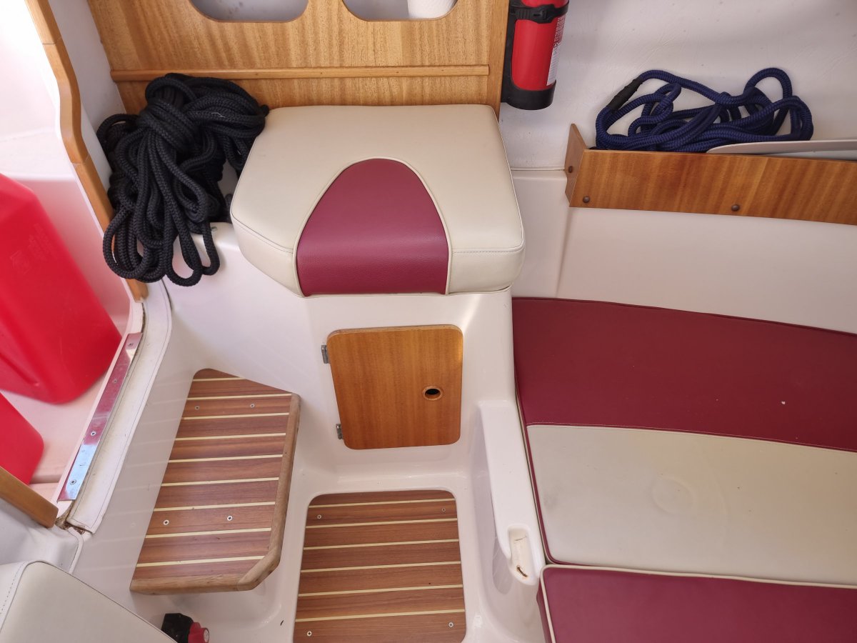 Arvor 230AS For Sale | Hallett Boat Brokers