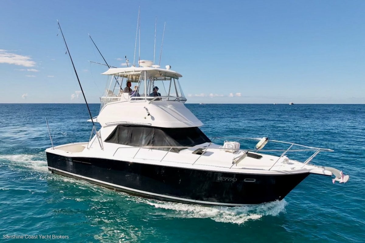 Riviera 36 Flybridge: Power Boats | Boats Online for Sale | Fibreglass ...