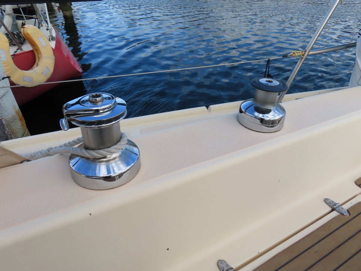 Used Lotus 10.6 New Rigging, New Engine, Highly Upgraded! for Sale ...