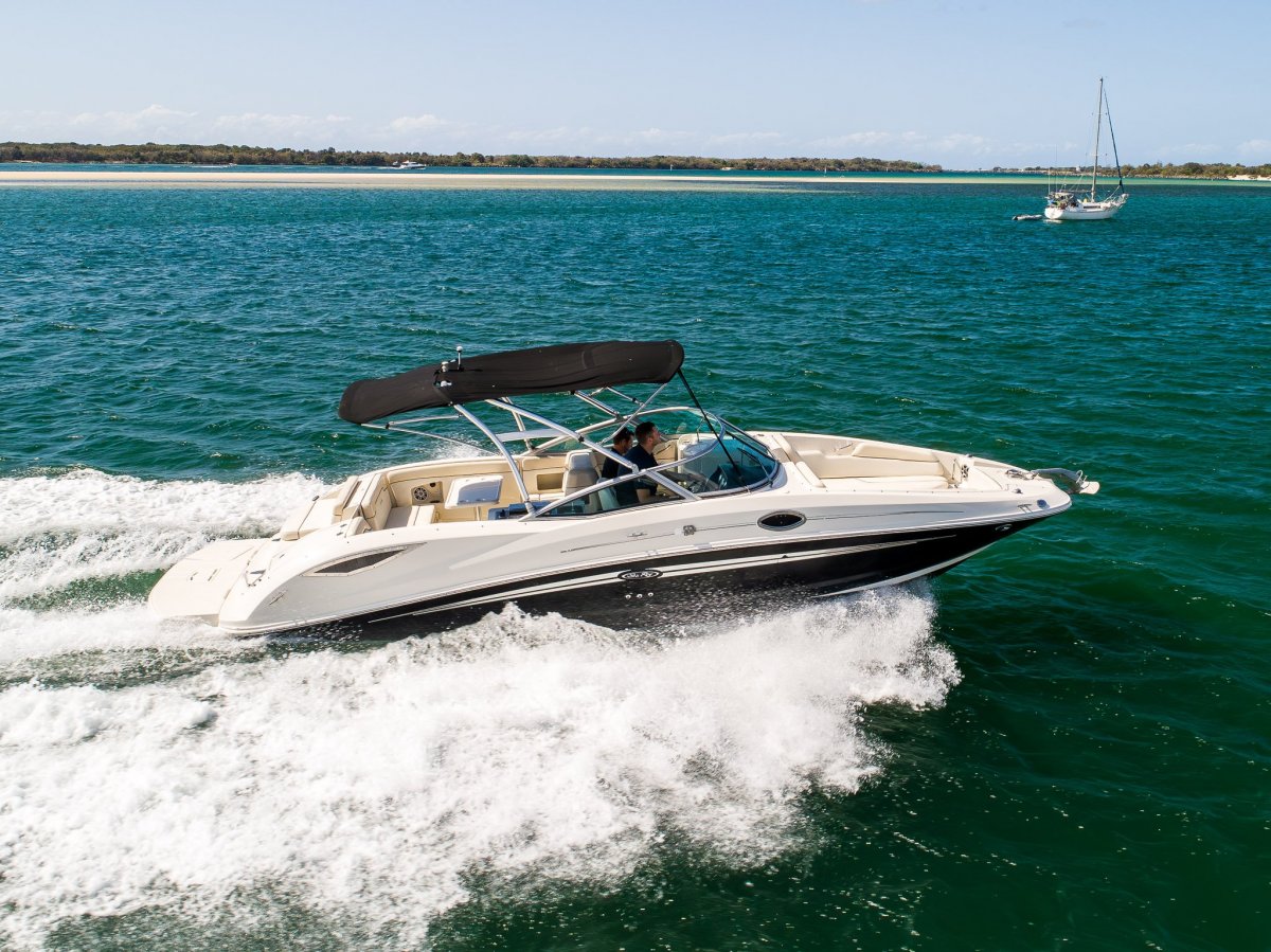 Sea Ray 290 Sundeck Bowrider: Power Boats | Boats Online for Sale ...