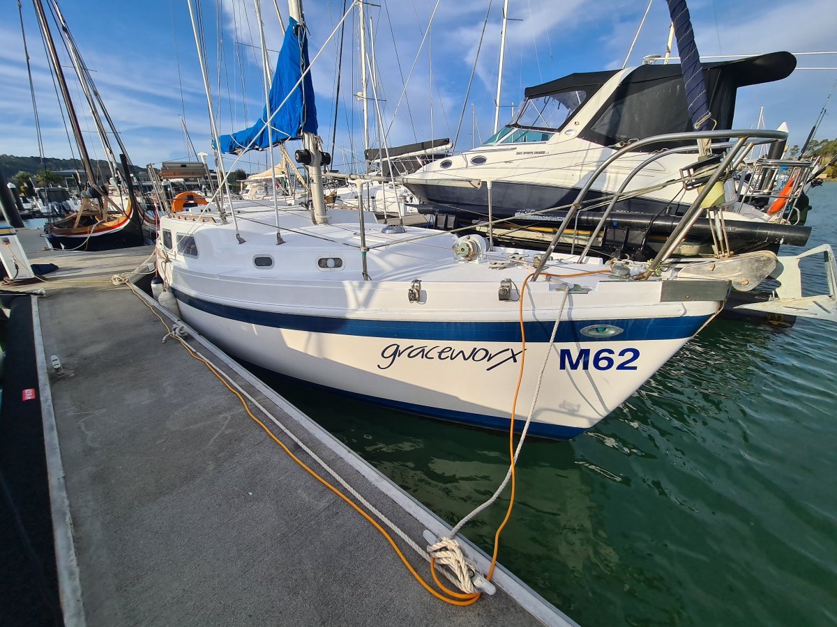 Columbia 27: Sailing Boats | Boats Online for Sale | Fibreglass/grp ...