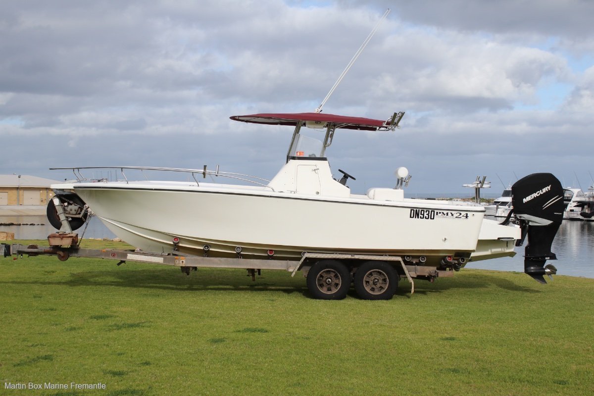 Peter Milner Pmy 24 Centre Console: Trailer Boats | Boats Online for ...