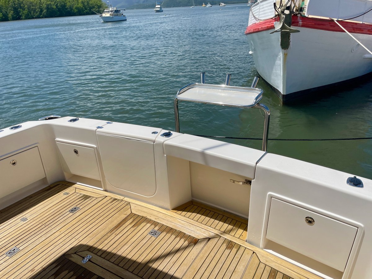 Riviera 38 Open Flybridge: Power Boats | Boats Online for Sale ...