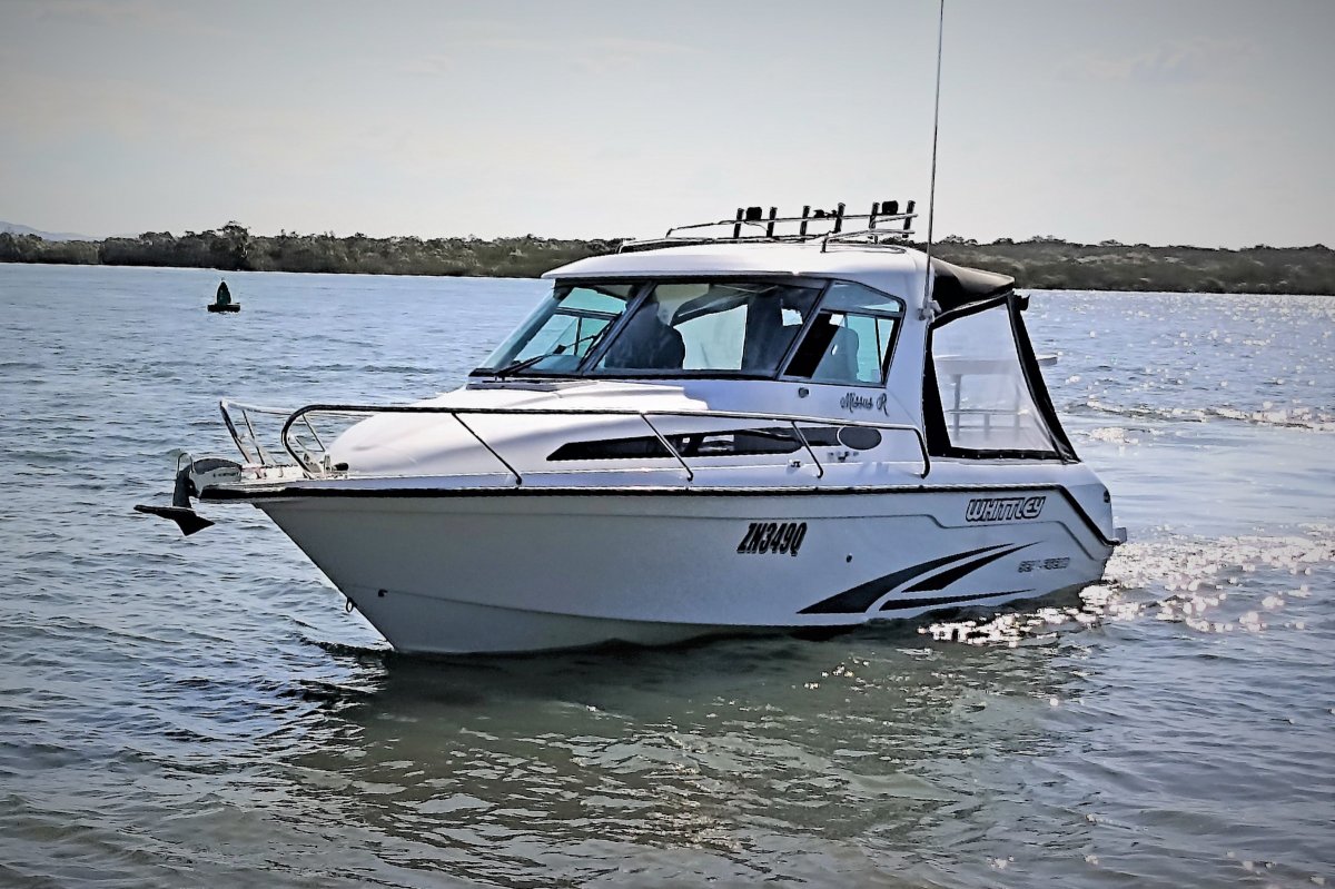 Whittley Sea Legend 26 Hardtop: Power Boats | Boats Online for Sale ...