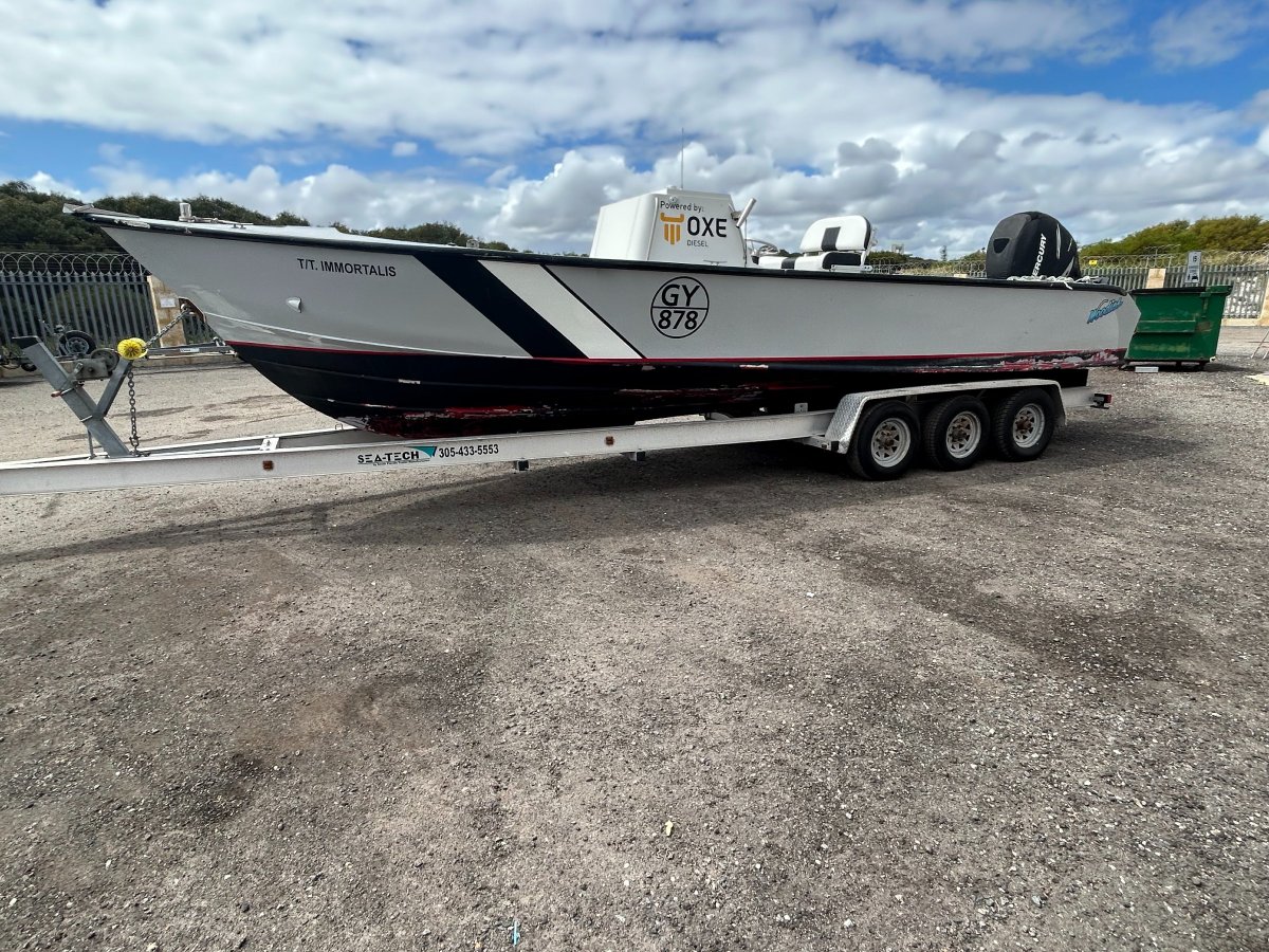 9mt Custom Centre Console: Power Boats | Boats Online for Sale ...
