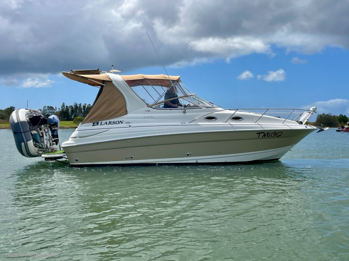 Larson Cabrio 260: Power Boats | Boats Online for Sale | Fibreglass/grp ...