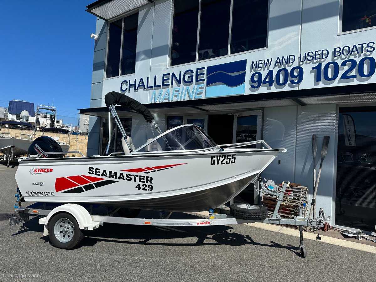 Stacer 429 Sea Master - 2022 Model Just 13 Hours On The Motor: Trailer ...