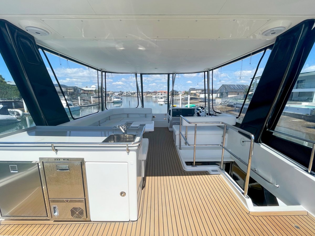 Leopard Catamarans 43 Pc: Power Boats | Boats Online for Sale ...