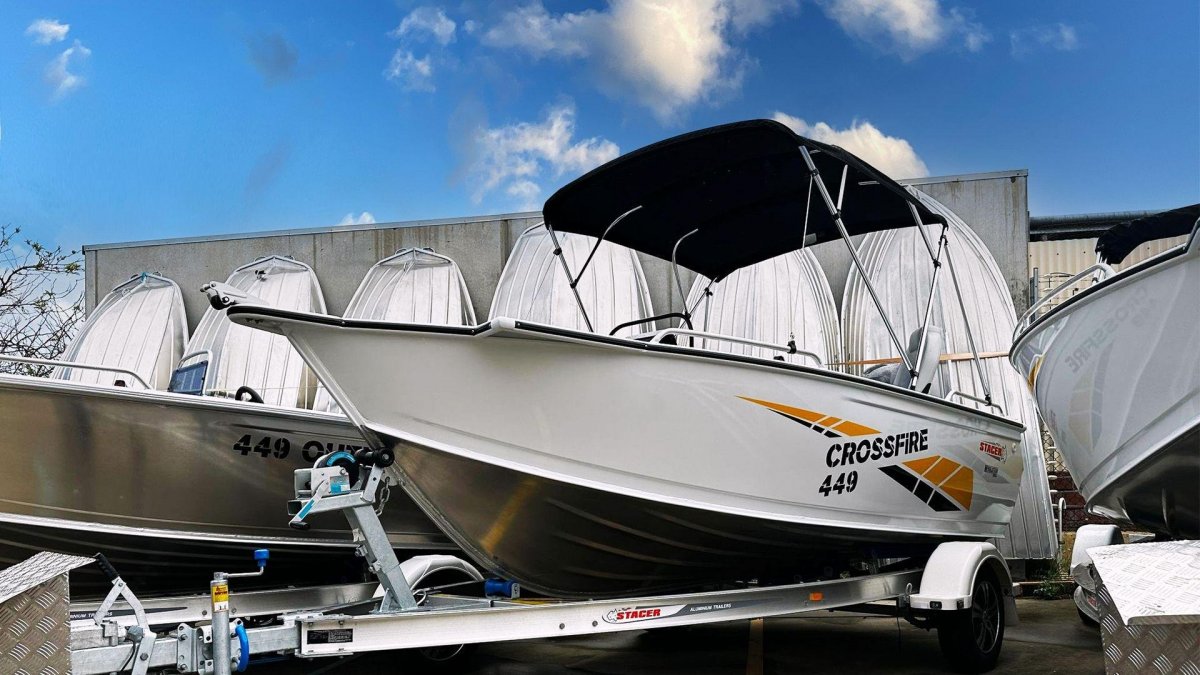 Stacer 449 Crossfire - Powered By A Mercury 60hp Fourstroke: Trailer ...