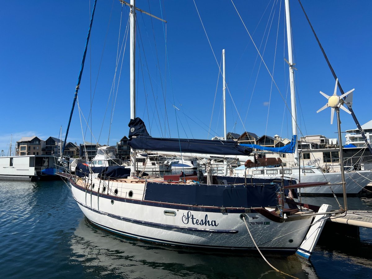 Westsail 33 - Stesha!: Sailing Boats | Boats Online for Sale | Timber ...