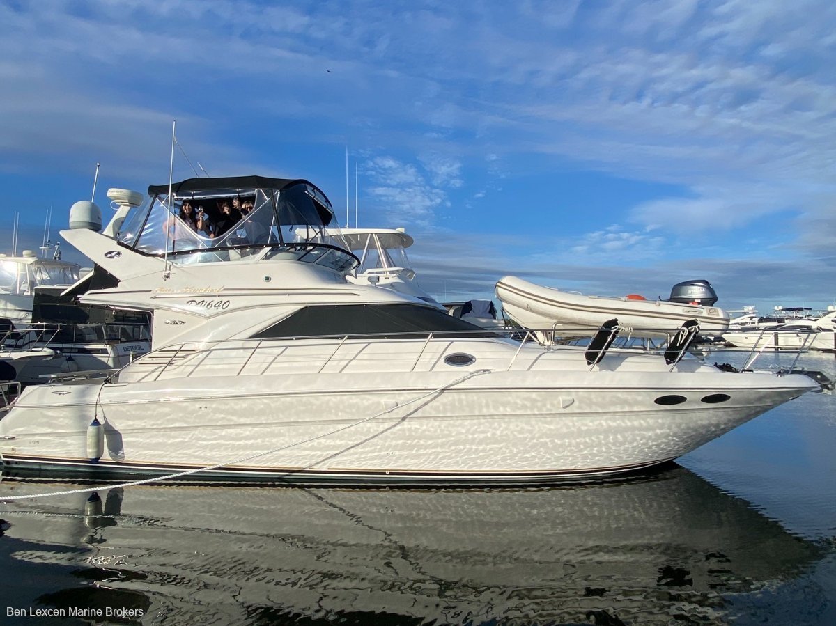 Sea Ray 400 Sedan Bridge: Power Boats | Boats Online for Sale ...