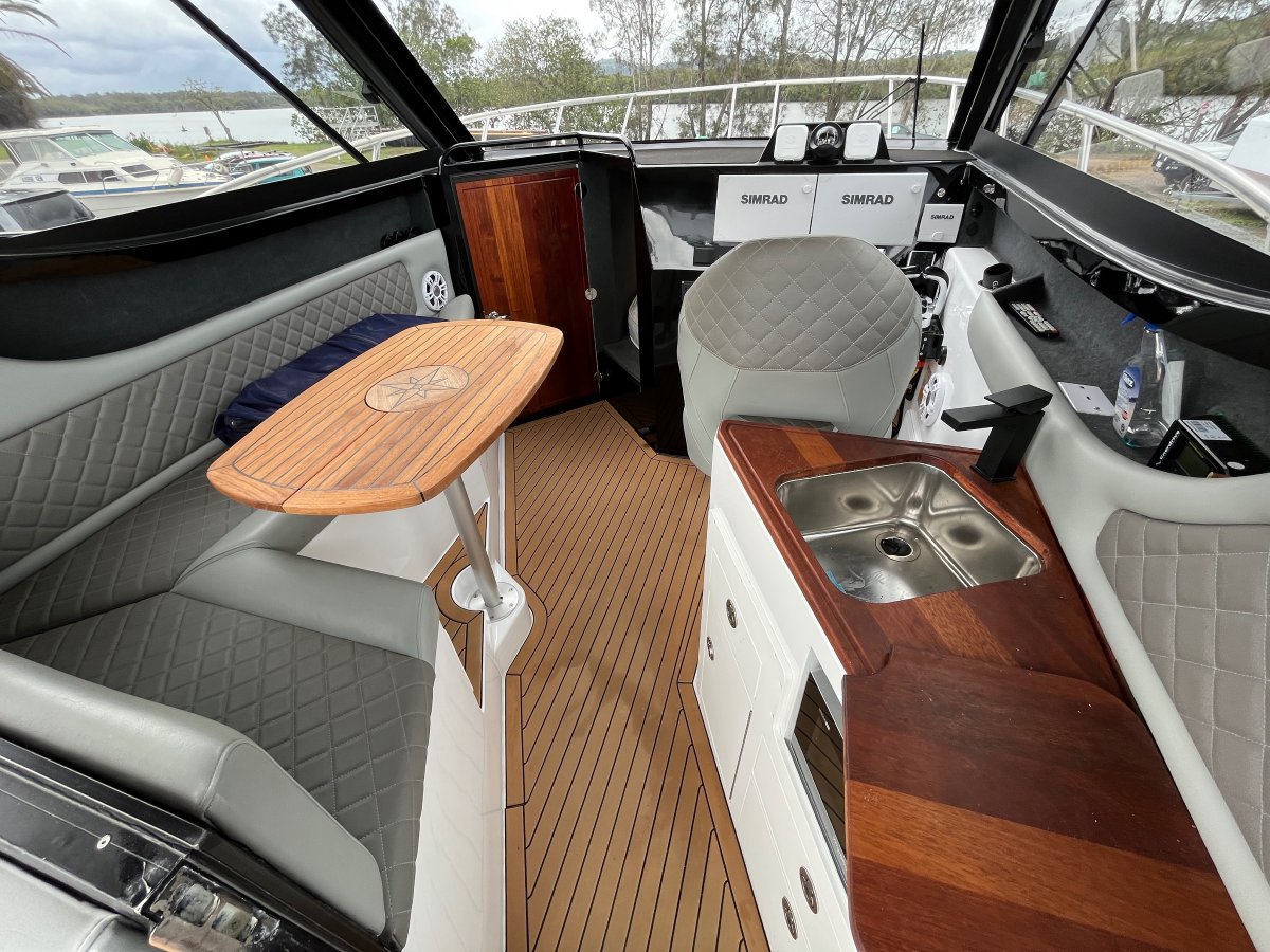 Moda 2900 Custom Wide Body Aluminium Power Catamaran: Power Boats ...