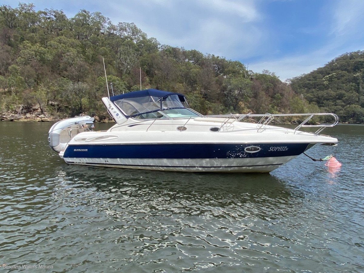 Sunrunner 3300 Deluxe: Power Boats | Boats Online for Sale | Fibreglass ...