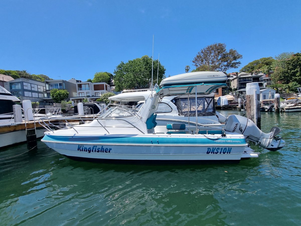 Lifestyle Allrounder 6700 For Sale | Hallett Boat Brokers