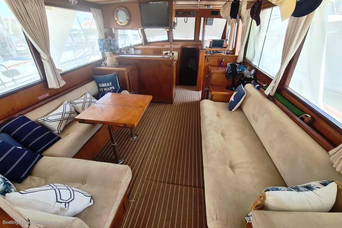 Mariner 43 Flybridge For Sale On The Gold Coast: Power Boats | Boats ...