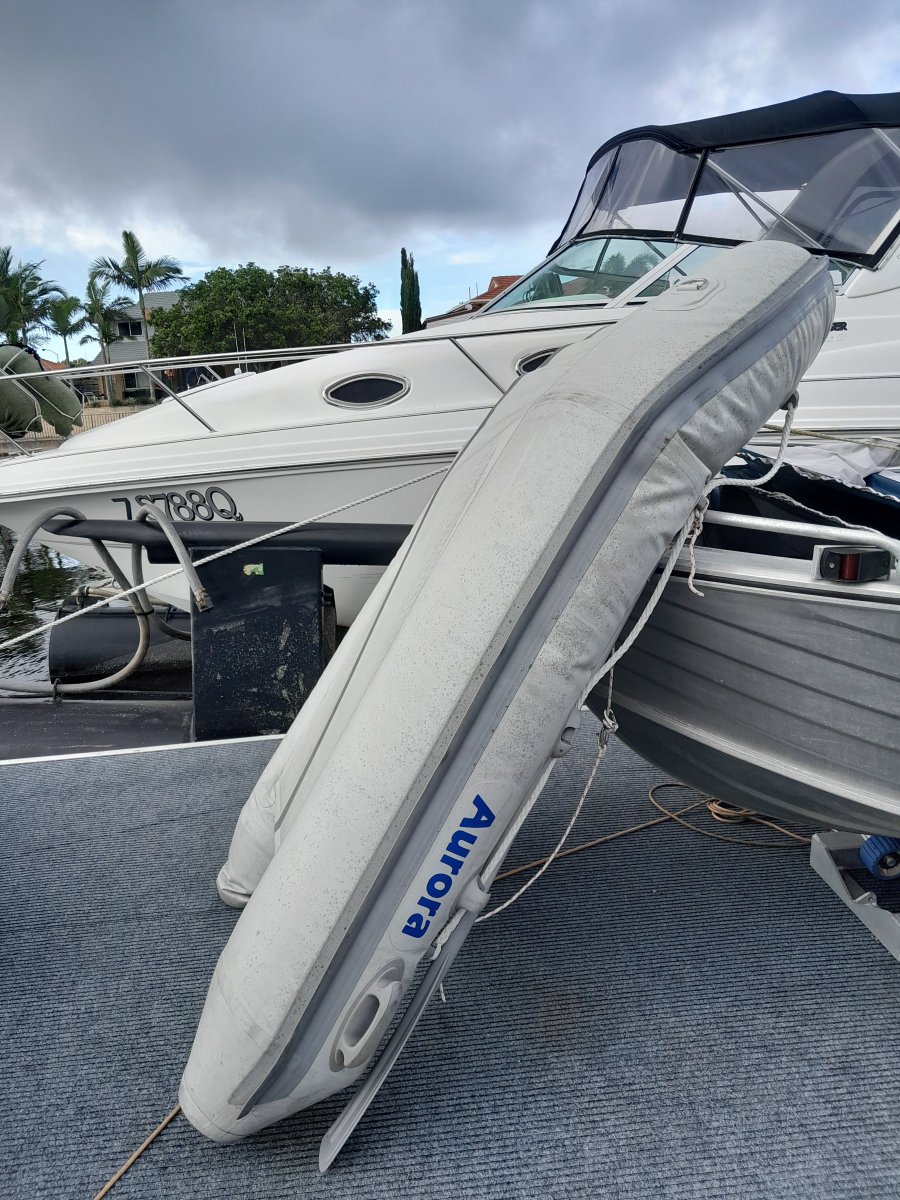 Mustang 2800 Sportscruiser Series Iii With Air Dock: Power Boats ...