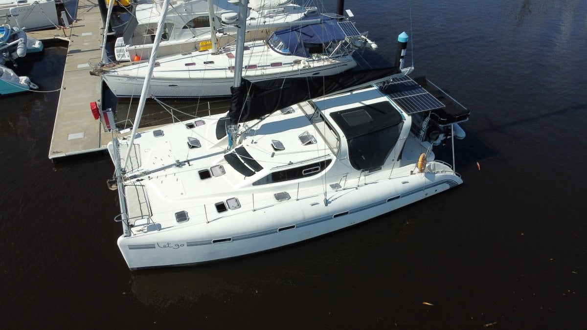 Dean Catamarans 440 Espace: Sailing Catamaran for Sale | Composite ...