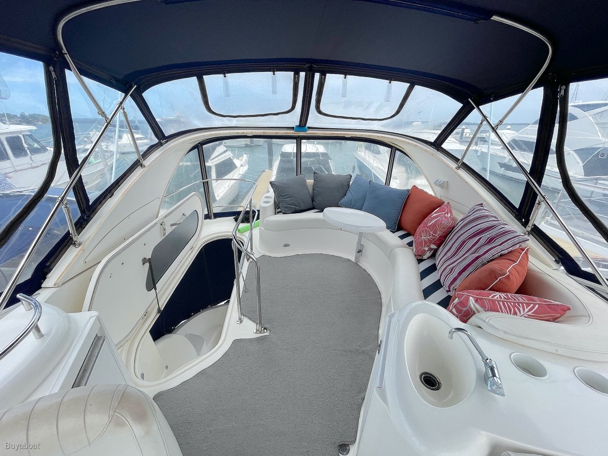 Used Meridian 391 Sedan Bridge for Sale | Boats For Sale | Yachthub