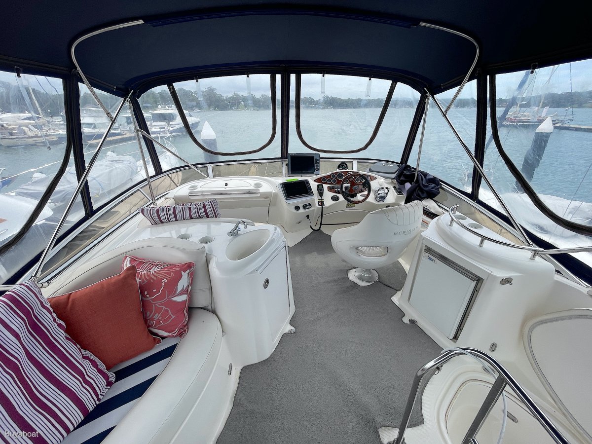 Used Meridian 391 Sedan Bridge for Sale | Boats For Sale | Yachthub