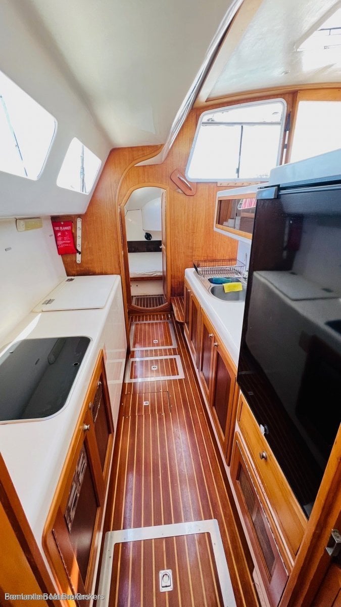 Perry 43 Catamaran Highline, Ex Charter 4 Cabin Version: Sailing ...