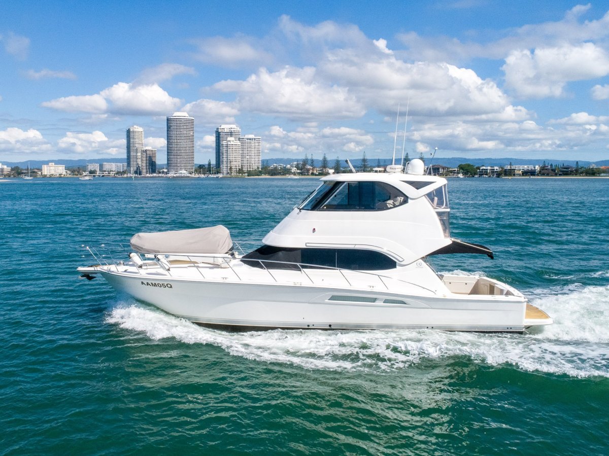 Riviera 47 Enclosed Flybridge: Power Boats | Boats Online for Sale ...