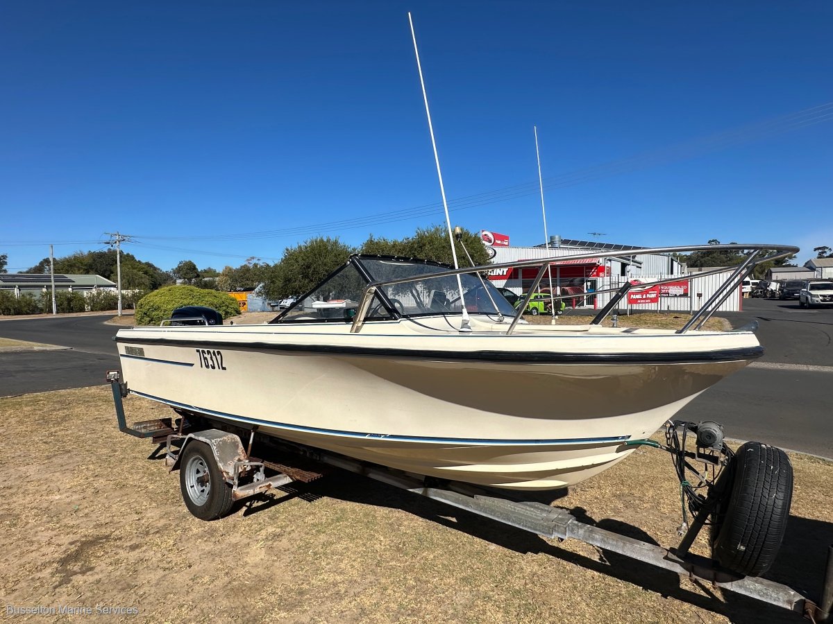Pacemaker Runabout New Merc 4 Stroke: Power Boats | Boats Online for ...