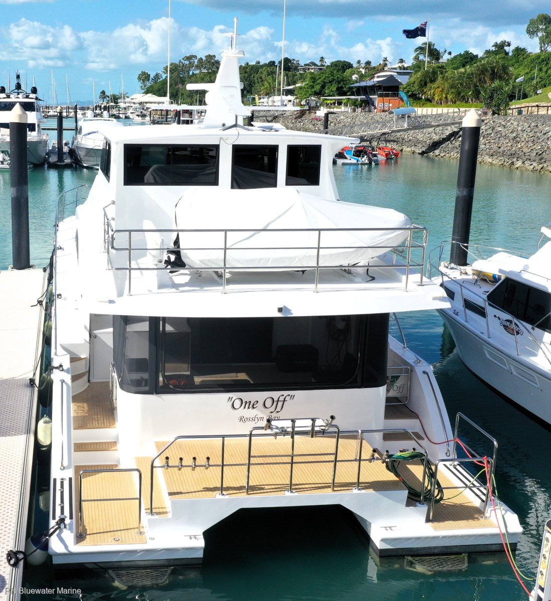 Coral Coast Power Catamaran 18.8m Enclosed Flybridge For Sale | RH ...