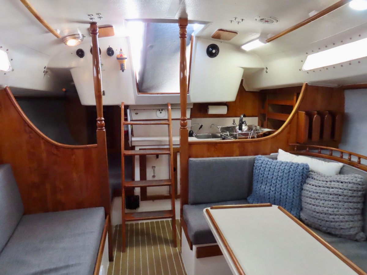 Used Mutiny 28 Excellent Condition, Many Upgrades! for Sale | Yachts ...