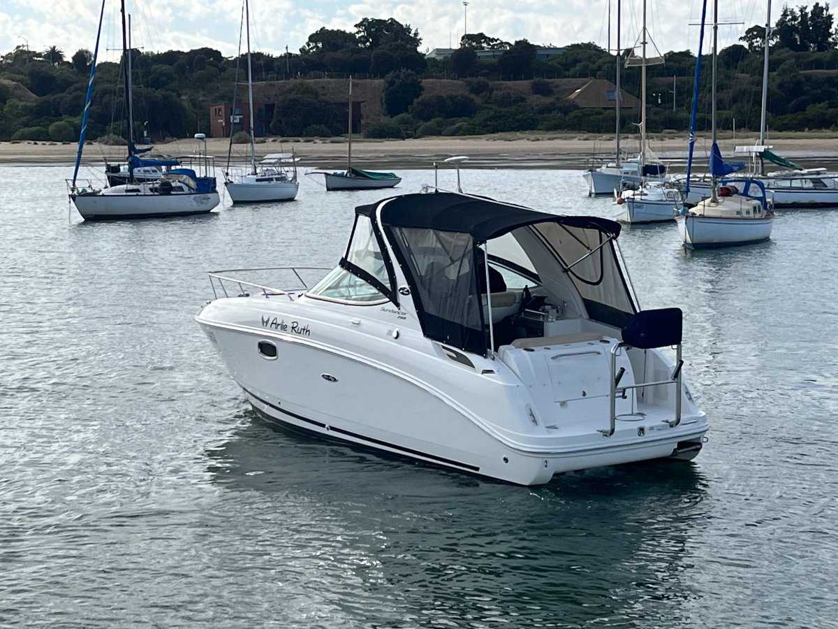 Sea Ray 260 Sundancer: Power Boats | Boats Online for Sale | Fibreglass ...
