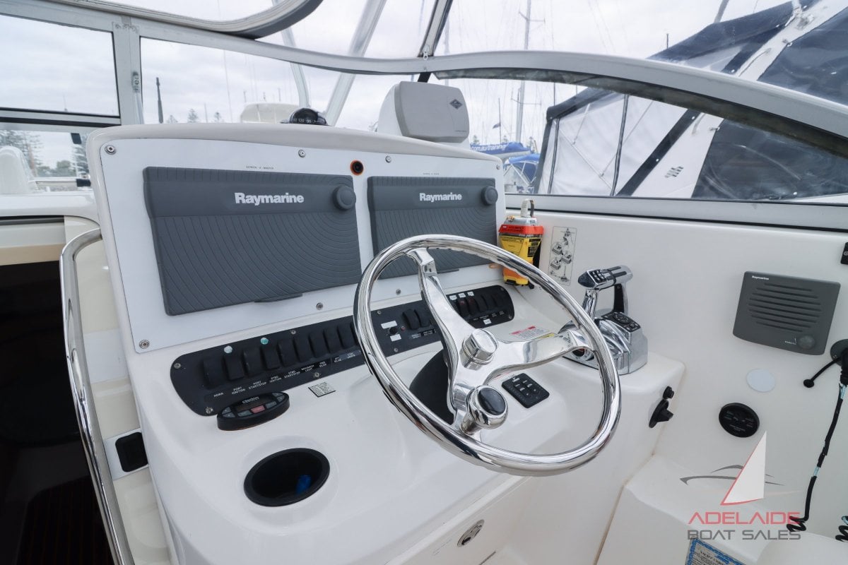 Used Boston Whaler 305 Conquest for Sale | Boats For Sale | Yachthub