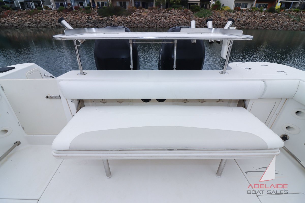 Boston Whaler 305 Conquest For Sale | Adelaide Boat Sales