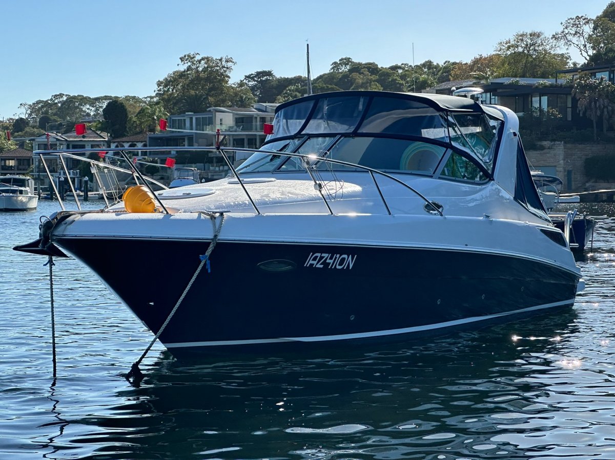 Riviera M290 Sports Cruiser: Power Boats | Boat for Sale | Fibreglass ...