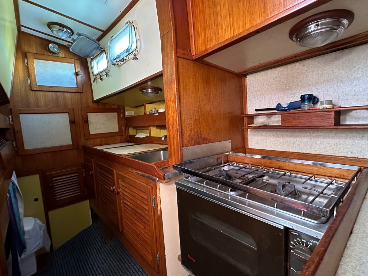 Used Roberts Mauritius 43 48ft With Bowsprit for Sale | Yachts For Sale ...