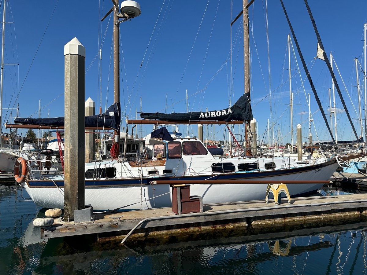 Used Roberts Mauritius 43 48ft With Bowsprit for Sale | Yachts For Sale ...