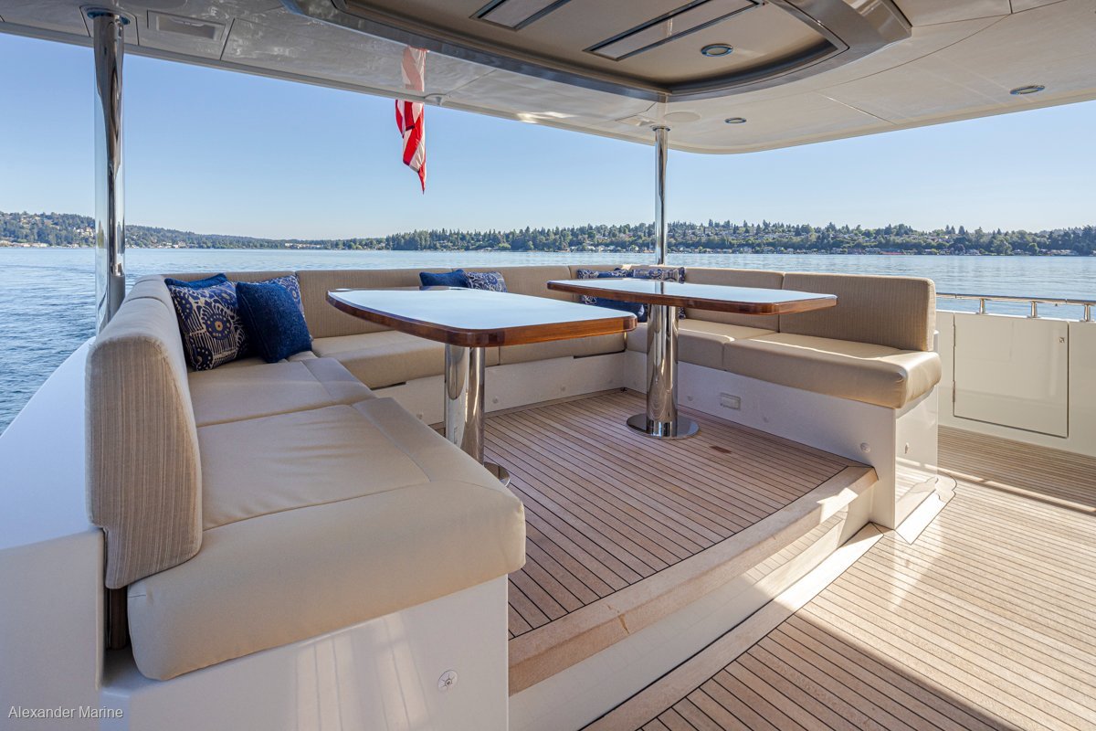 Ocean Alexander 100: Power Boats | Boats Online for Sale | Fibreglass ...