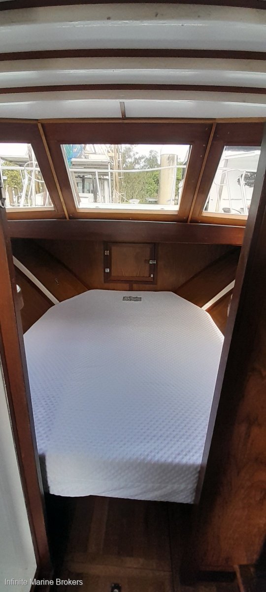 Kliese 32 Bay Cruiser: Power Boats | Boats Online for Sale | Fibreglass ...