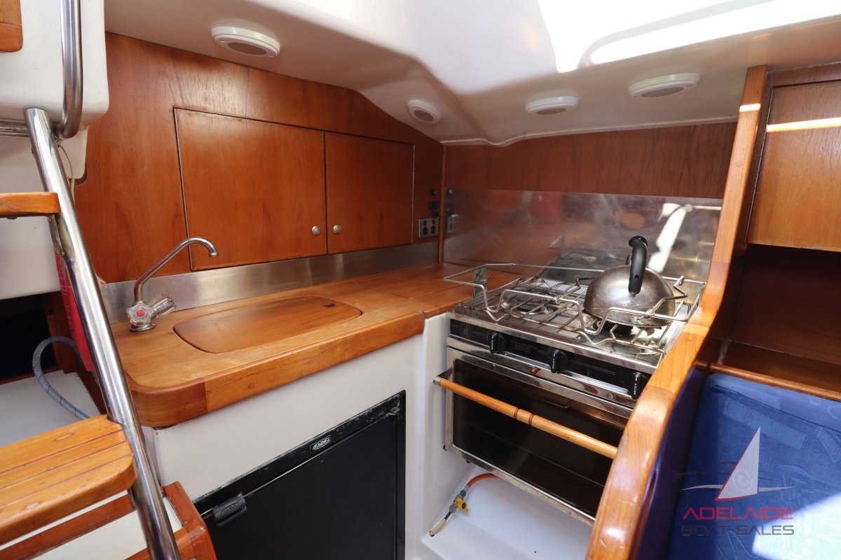 Used Van De Stadt Maestro 31 for Sale | Yachts For Sale | Yachthub
