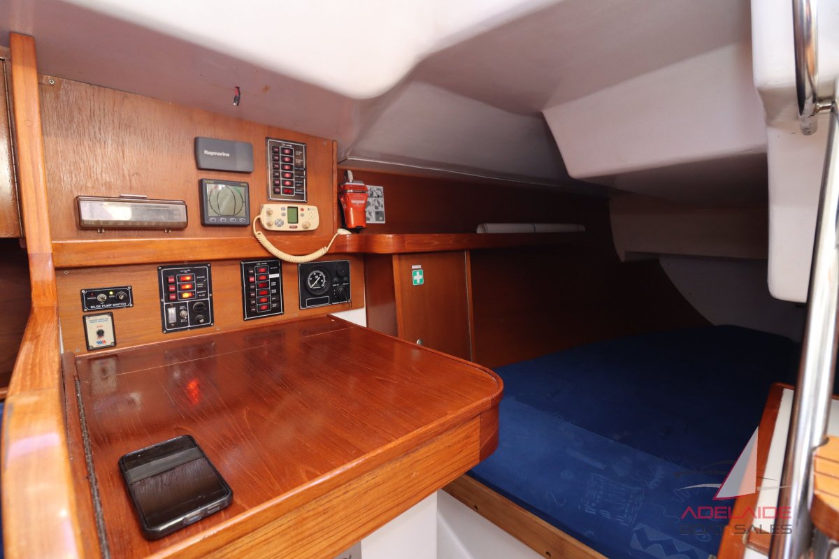 Used Van De Stadt Maestro 31 for Sale | Yachts For Sale | Yachthub