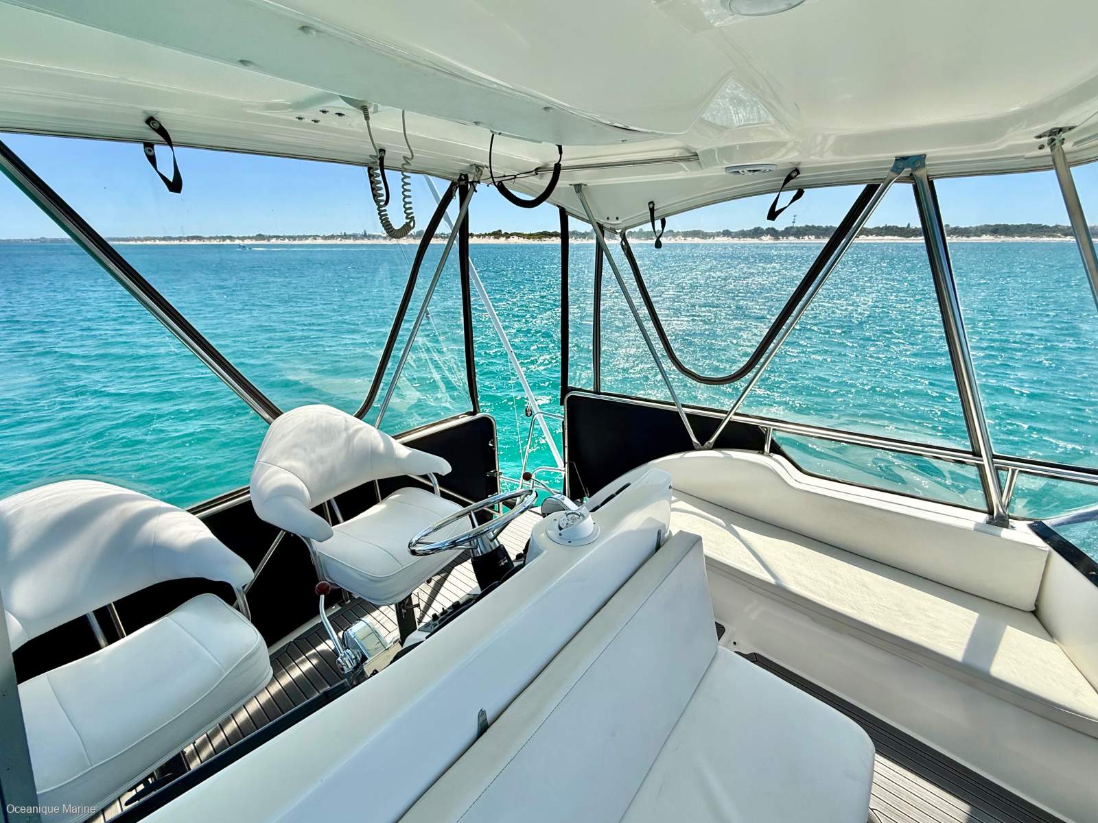 Used Caribbean 35 Flybridge Cruiser for Sale | Boats For Sale | Yachthub