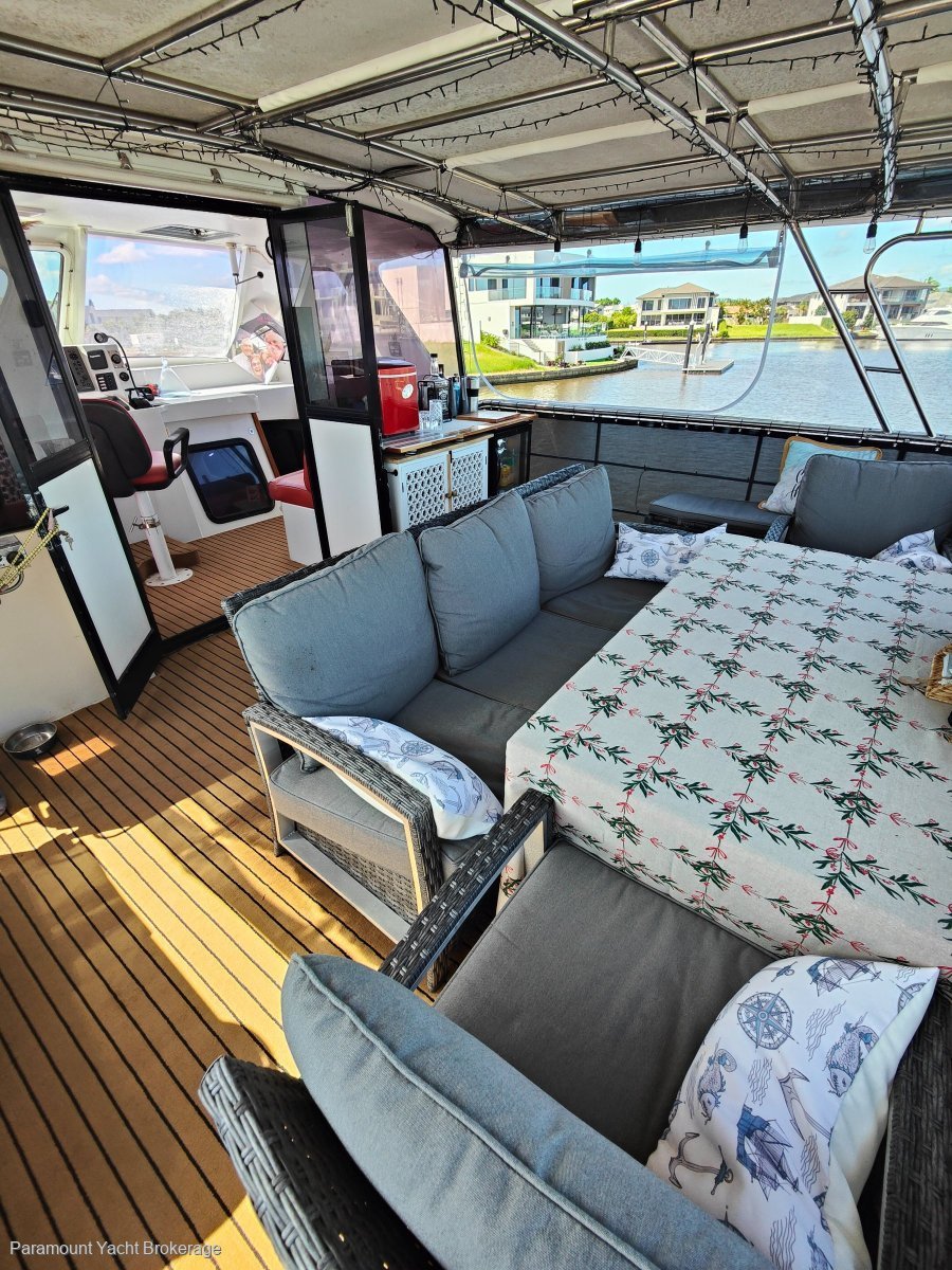 Used Ocean Trek 52 Flybridge Cruiser for Sale | Boats For Sale | Yachthub